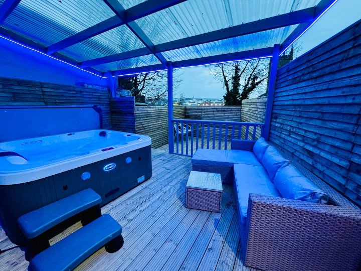 Luxury Hot Tub Retreat Derry City - Derry