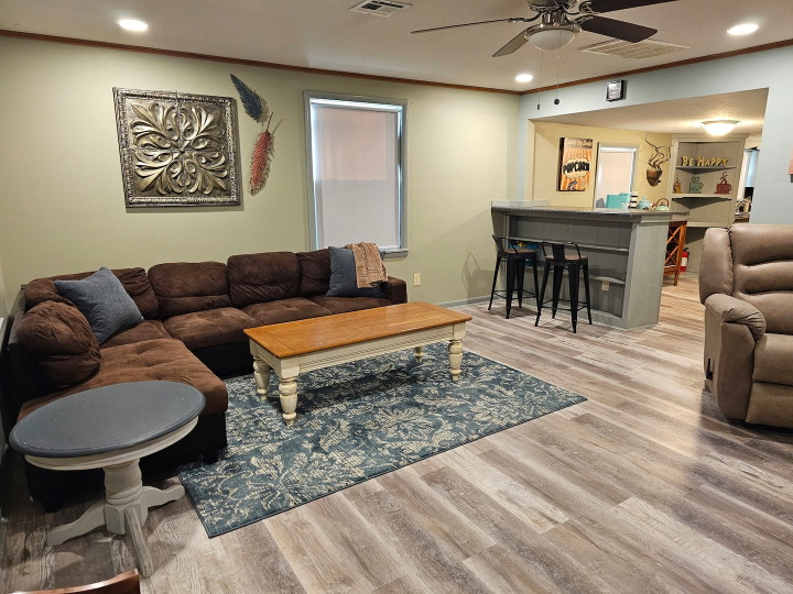 Lil Bellas Home Away From Home ~ Longterms Welcome - Wichita, KS
