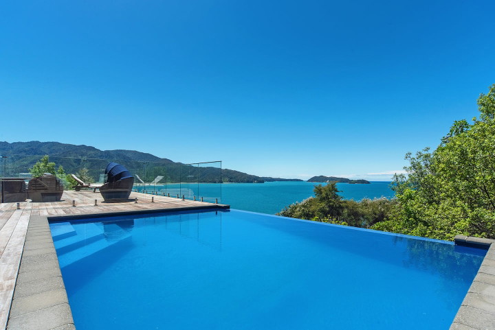 Tokongawa Retreat - Views, Pools, Serenity! - New Zealand