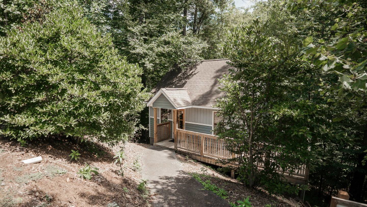 The Wild Opal: The Cabins At White Sulphur Springs -
