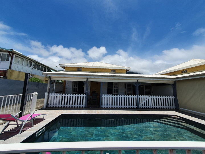 Gitestomalo Grand Duplex Tout éQuipé Et Piscine - Guadeloupe