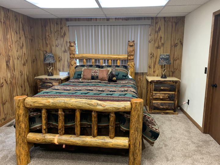 Eagle's Nest, Riverfront Living! - Thermopolis, WY