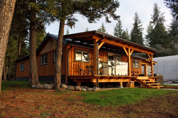 Amazing Private Lake Hideaway With Hot Tub & Canoe - Canada