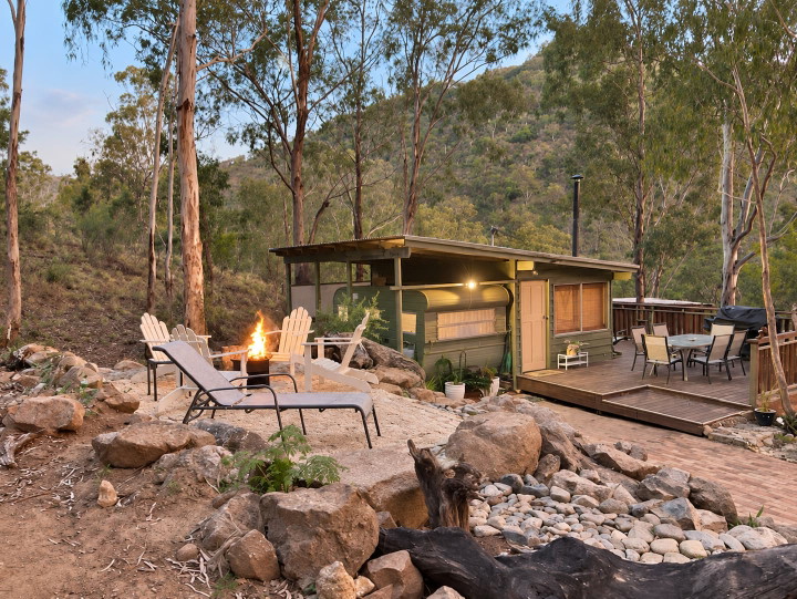 "The Cosy Cottage" With Shared Bathroom & No A/c - Australia