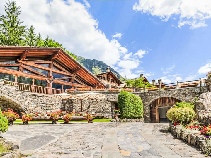 4br Chalet - Resort Au Coeur Des Ne By Interhome - Courmayeur