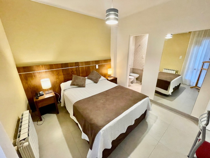 Habitación Privada En Hotel - Mendoza