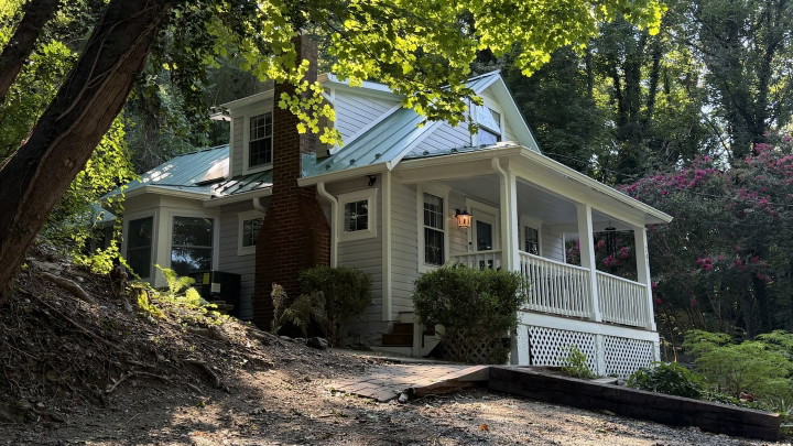 Hillside Hideaway - Harpers Ferry, WV
