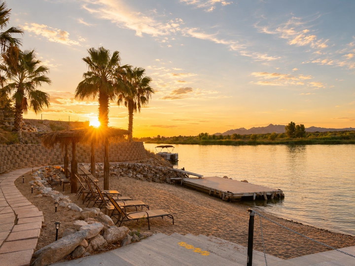 Jumping Jacks Beach/sleeps 20 - Blythe