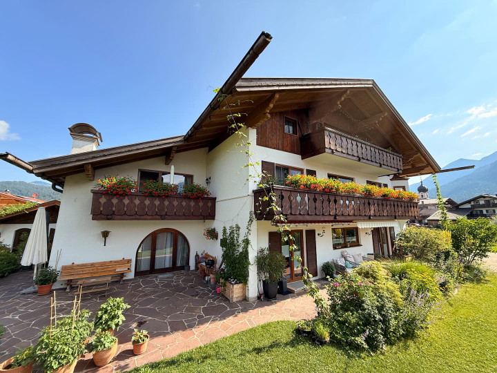 Tiefkar8 - Apartment "Zwoa" - Mittenwald