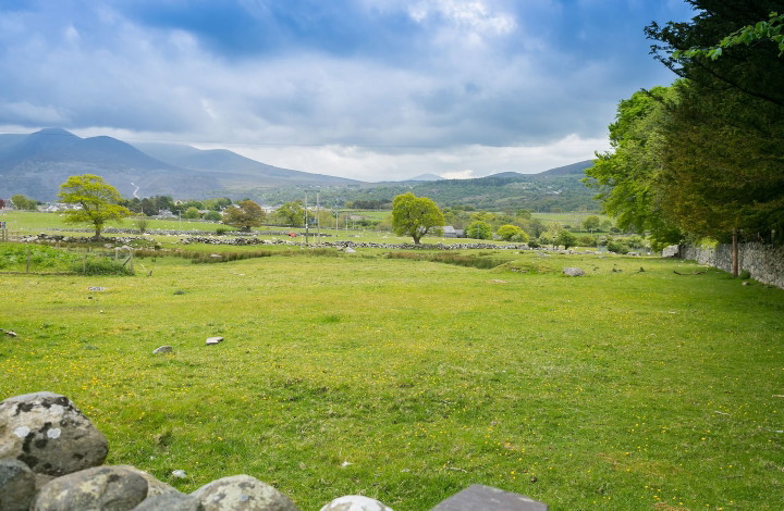 Tan Y Bryn Bach With Log Fired Hot Tub - Llanberis