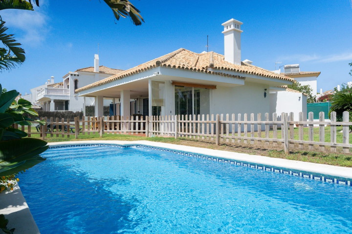 Apartoyou - Chalet Puerto Sherry - Cádiz