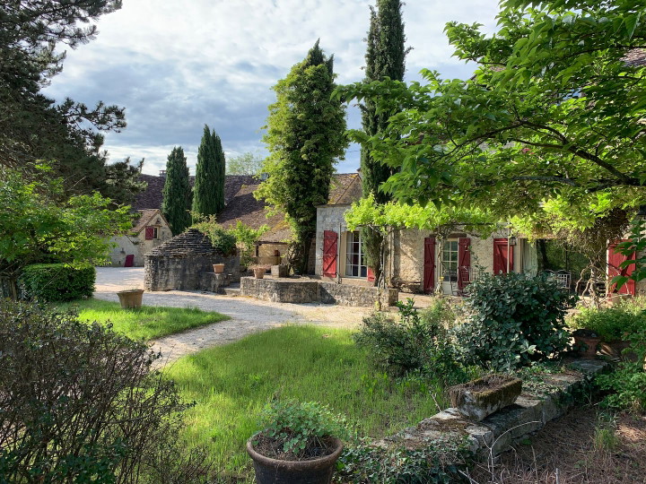Villa, Piscine, Tennis, Billard, Pétanque, Hamacs - Lot