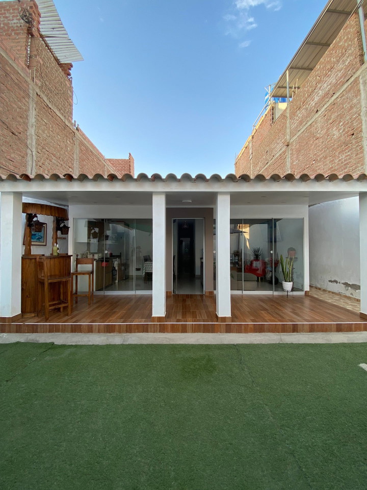 Casa El Paraíso - Moche