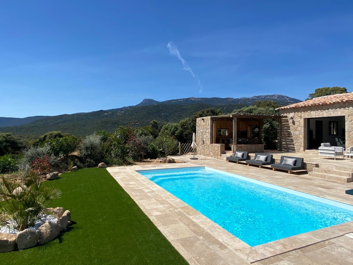 Villa With Endless Views, Private Pool - Figari