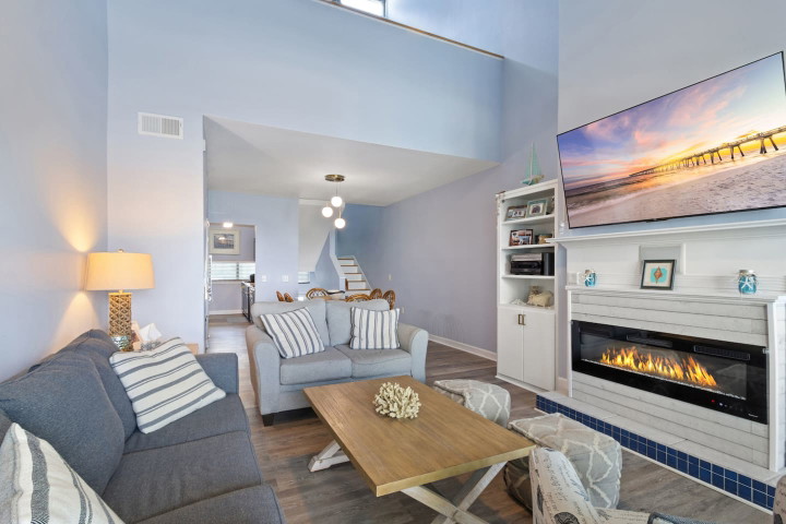 New!steps To Pcola Beach-bayview Spacious 3br/3ba - Gulf Breeze, FL