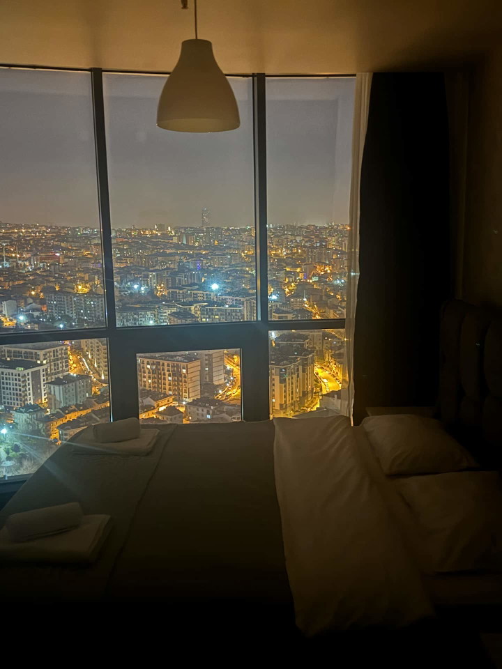 Site İçI Havuzlu Eşsiz Daire - Istanbul