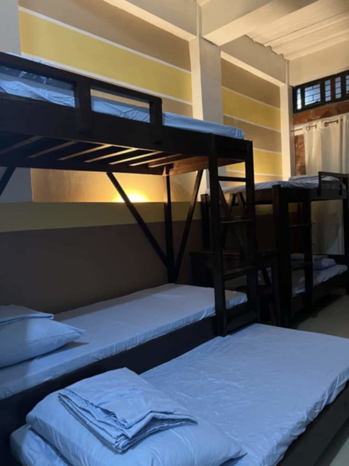 The Brickhouse Koronadal Barkada Room Up To 5 Pax - Koronadal City