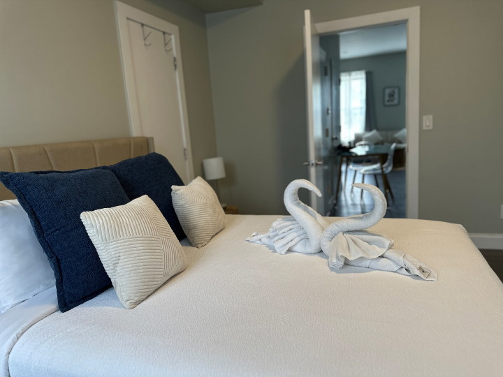 Bright & Airy 1 Bdrm Private Apt - トロイ, NY