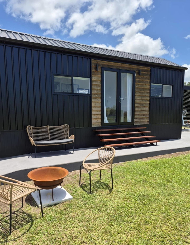 The River Shed - Tiny Home - ノーサ・シャイア