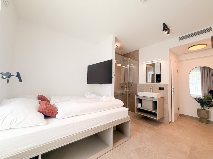 B(l)ackhome Hauptbahnhof Small Apartment - Innsbruck