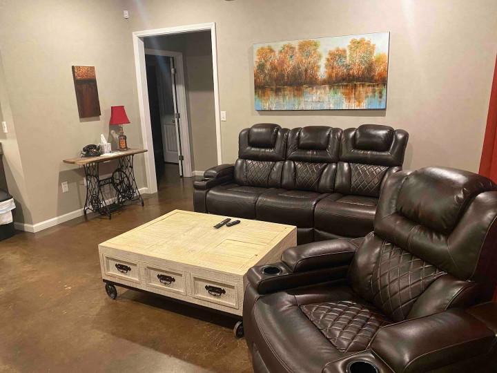 Rustic Retreat W/king - Close To Downtown : C - Jonesboro, AR