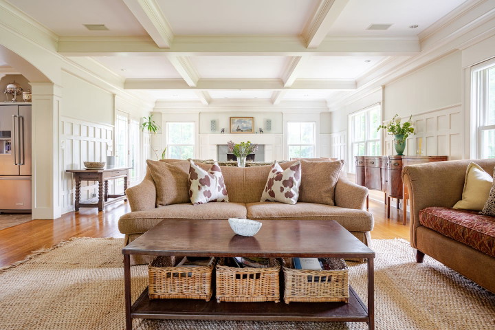 Elegant Country Estate - Newtown, CT