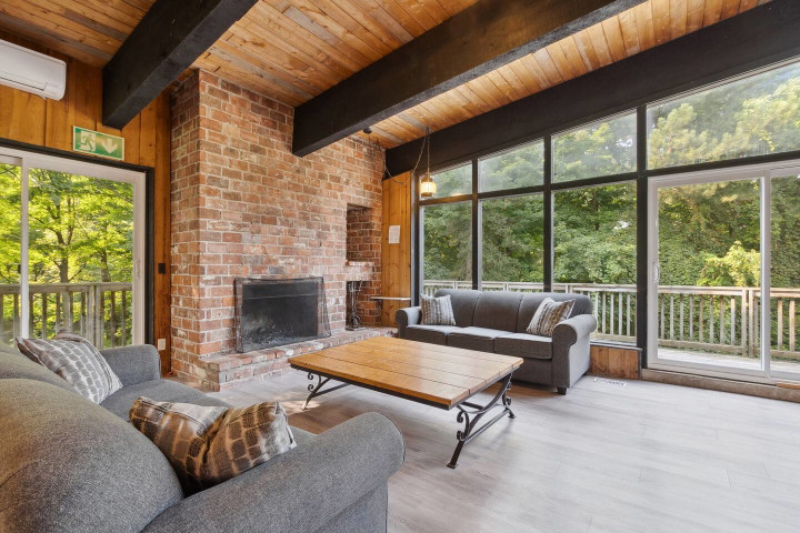 Blue Birch Lodge: Sleeps 16 + Minutes To Village - Collingwood