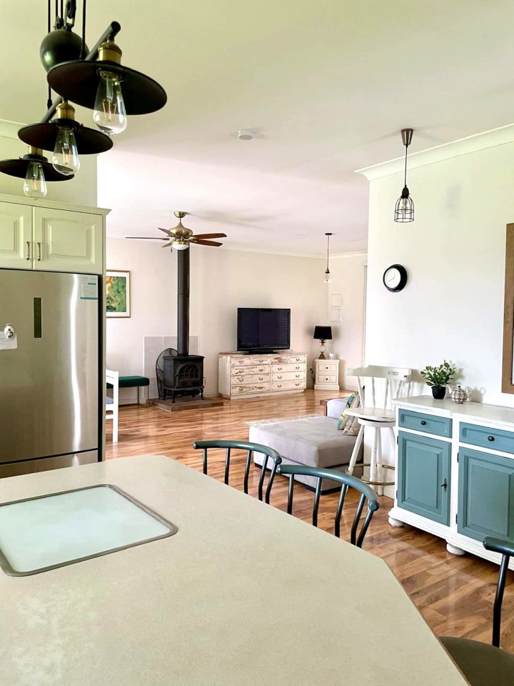 Spacious Cottage W/ Garden View On Rural Property - Wallacia