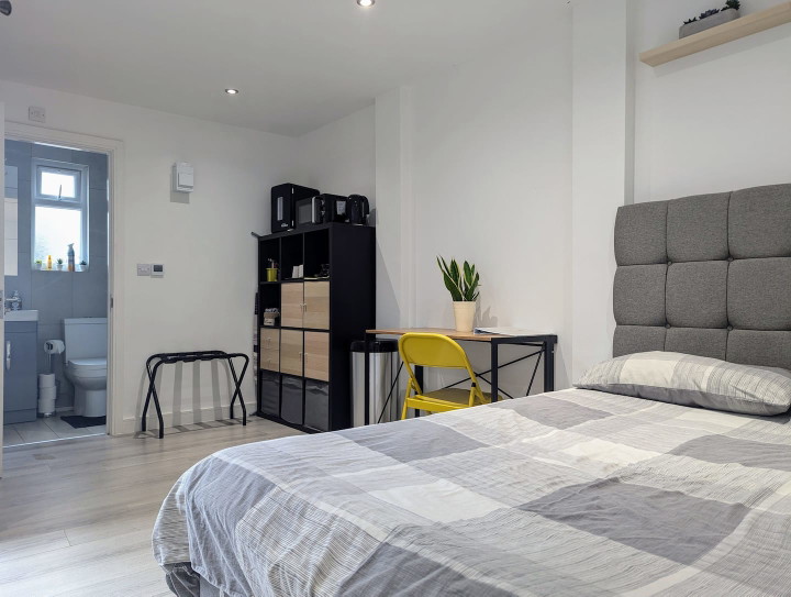 Chambre Double Spacieuse Avec Salle De Bains - Entrée Privée - Twickenham