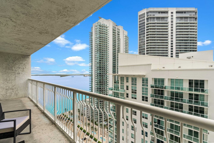 Chic Brickell Escape With Bay Views - Miami