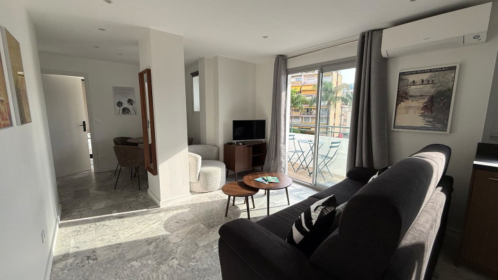 Appartement 2 Chambres Avec Terrasses Et Garage - Mougins