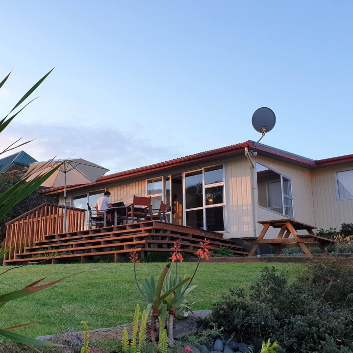 Ohope Harbour House | Waterfront & Spacious - Ōhope
