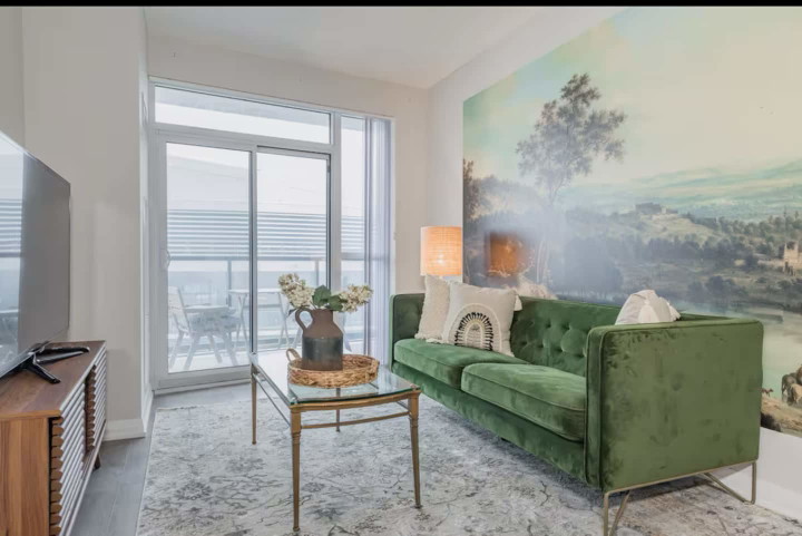 Condo In The Heartof Mississauga - Brampton