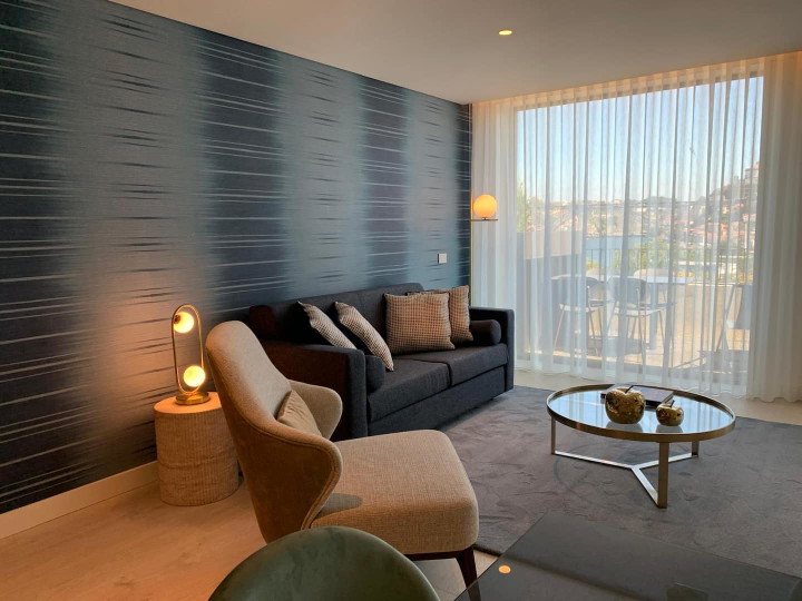 Luxury 2br In Gaia | Iconic Views + Spa & Parking - Matosinhos