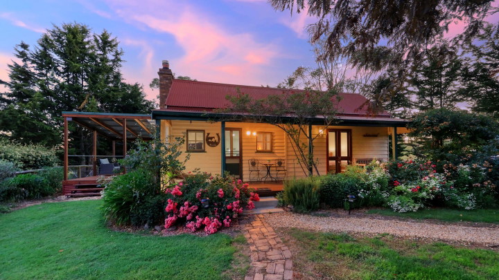 Country Cottage / Self-contained / Gorgeous Views - Walcha