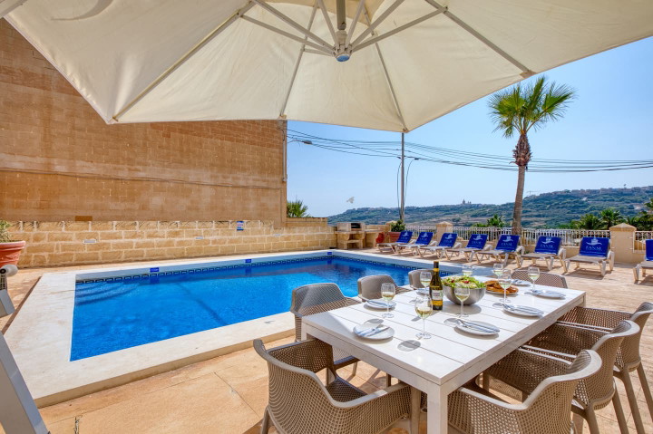 Villa Kannella Lussu - Villa De 4 Dormitorios - Hermosa Area De Piscina De Piedra - Perfecto Para Fa - Malta