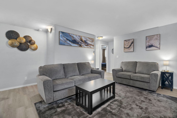 Modern Remodeled 2 Bedroom With Ac, Tv's In Rooms - Olympia, WA