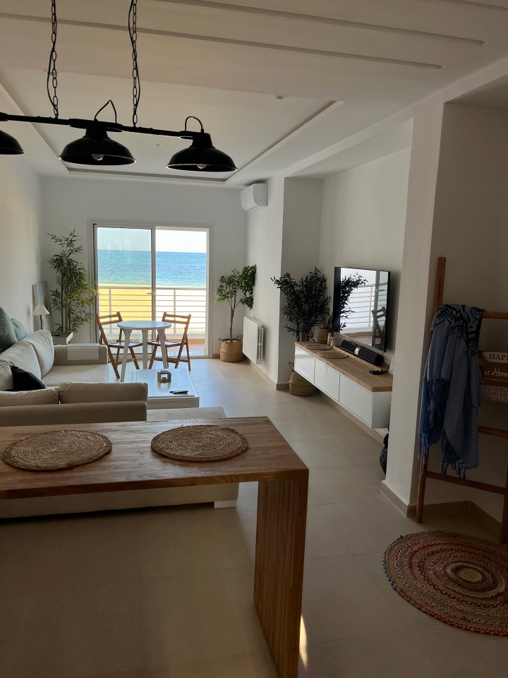 Etage Villa à 500m Du Port Kantaoui - Sousse