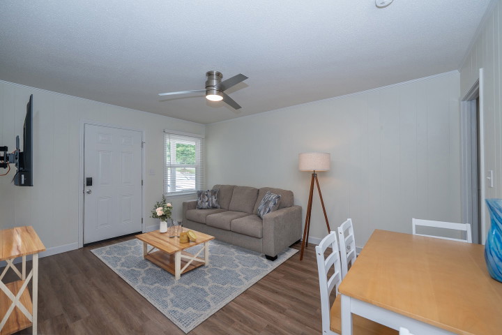 Tiger Town Retreat -Comfy & Cozy - Clemson, SC