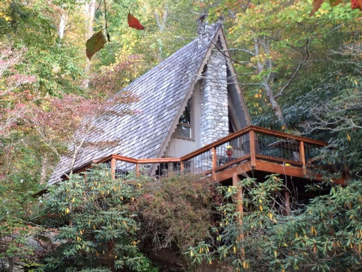Updated A-frameboone Gated Club1k/2q/1flg Deck - Blowing Rock, NC