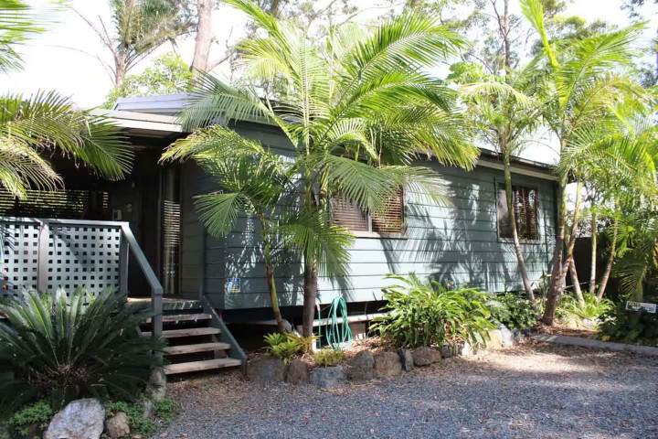 Deluxe 2 Bedroom Bungalow, Safety Beach - Arrawarra