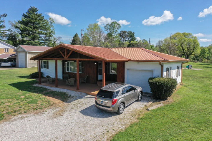 Cozy And Comfy Golf Course Cottage - French Lick, IN