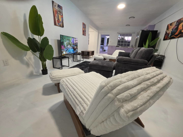 Modern 5 Br| Ocean View|4 Bath| Pool| Ac| Kitchen - Montserrat