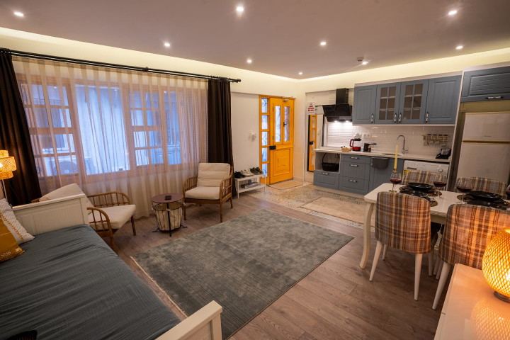 Müberra Hanım'ın Evi - Ayvalık