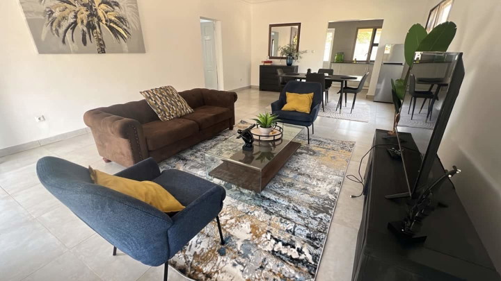 Golf: Beautiful 2 Bedroom House - Lubumbashi