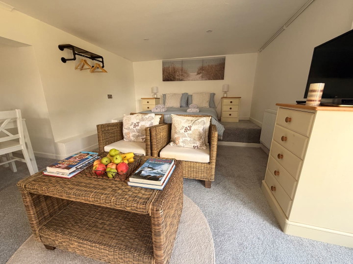 Cliff Top Studio | Panoramic Coastal Views - Ceredigion