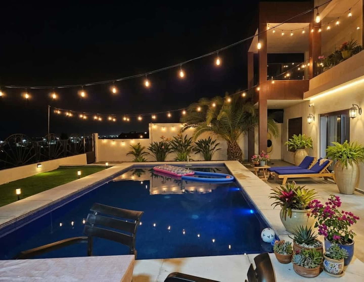 Villa De Luxe Vue Mer Avec 2 Piscines - Zarzis