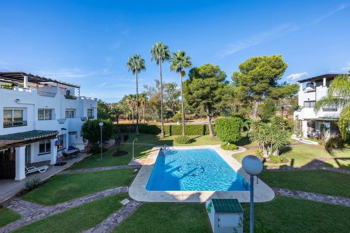 Semi Detached House Marbella - Direct Pool Access - Benahavís