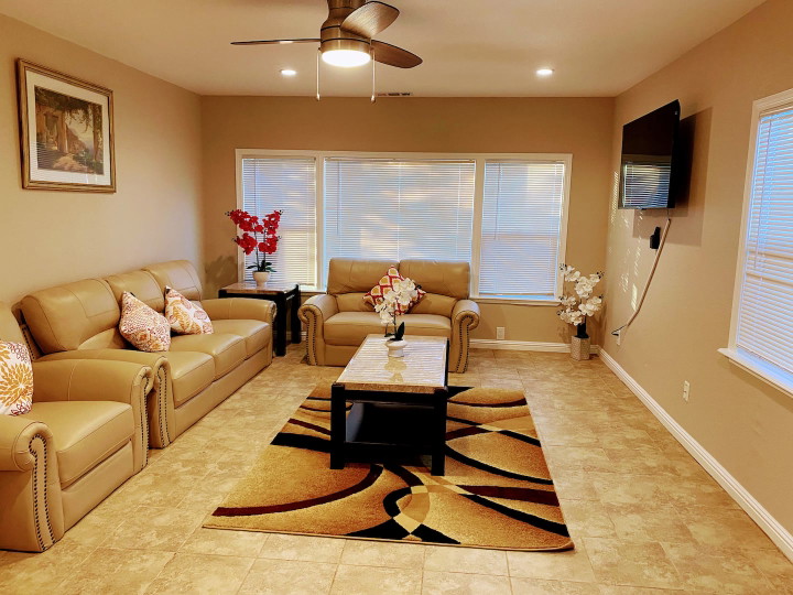 2 Bdrm Minutes To Ucd Med Ctr & Downtown - Sacramento