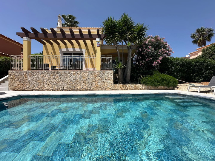 Villa Oasis Parque With Private Swimming Pool - Portimão
